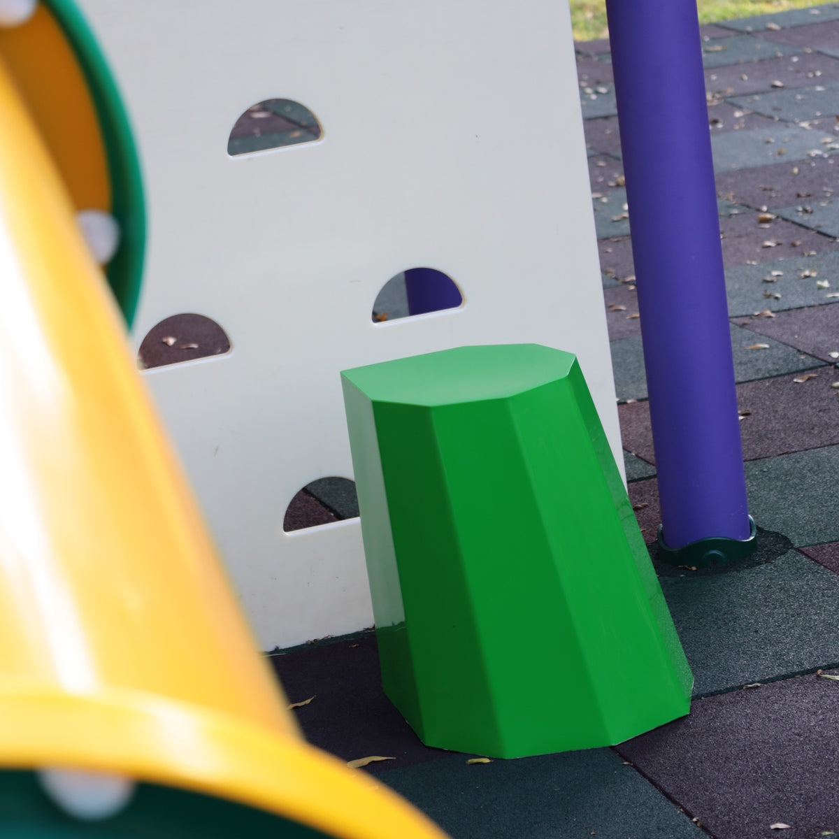 Arnold Circus Stool – MATE